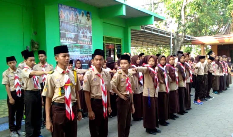 Ekstra Pramuka – MA Miftahul Ulum Ngemplak